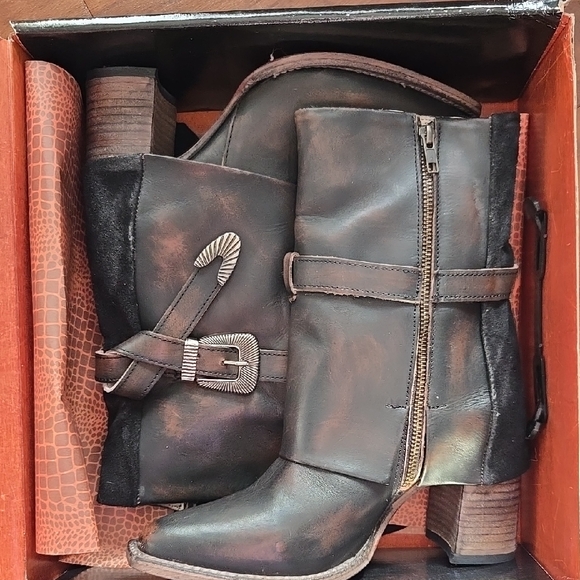 Freebird by Steven | Shoes | Freebird Brownblack Leather Boots With ...